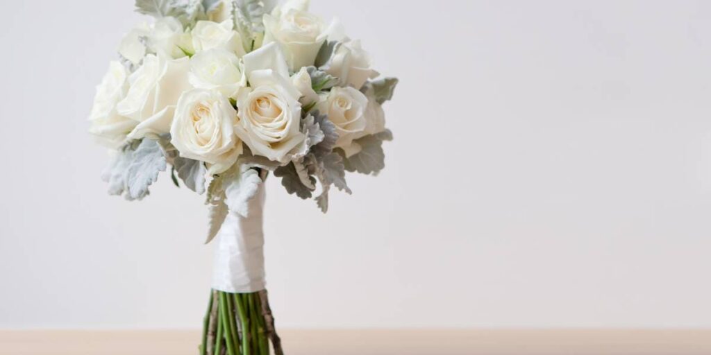 Qué es un Bouquet 】 Los Ramos de Moda para tu Boda - Oasis